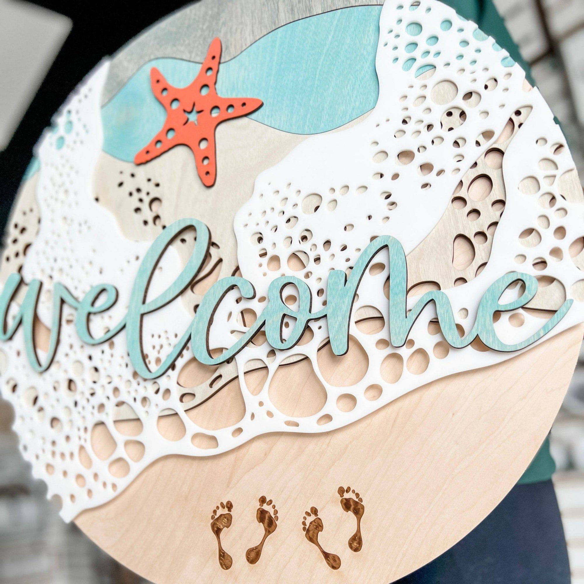 Welcome Footprints Multilayer Beach Sign - Sticks & Doodles